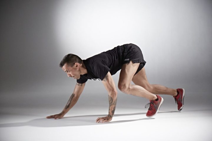 3 ejercicios de gateo para incluir en tu rutina