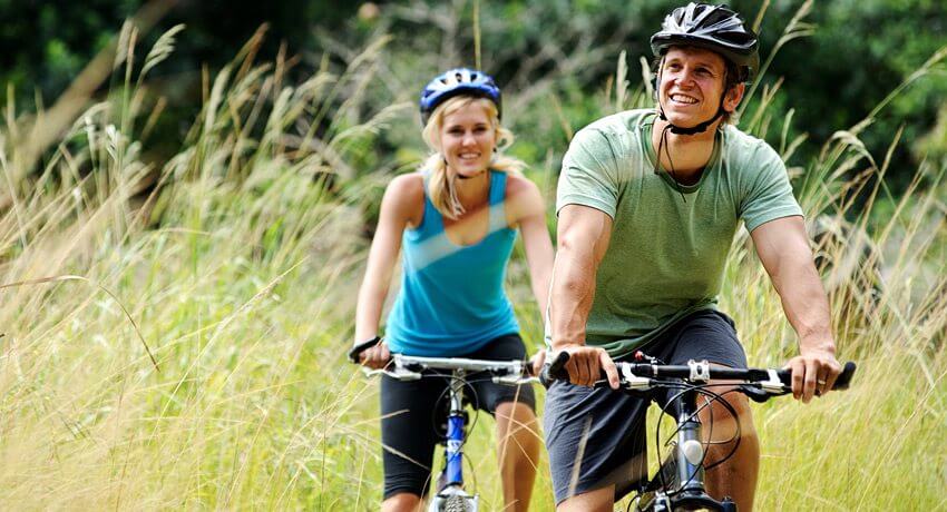 5 razones por las que montar en bicicleta es mejor que correr