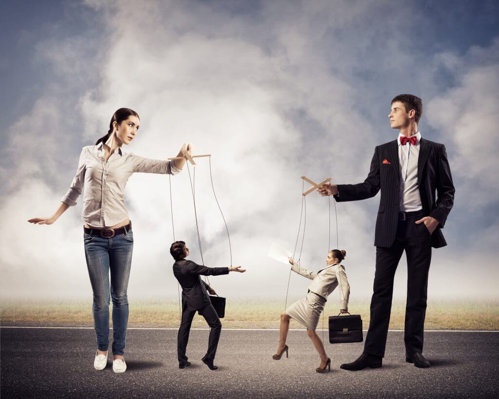 7 señales de que eres una persona demasiado controladora