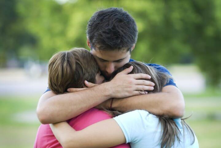 7 maneras mediante las cuáles tu vida social influye en tu salud