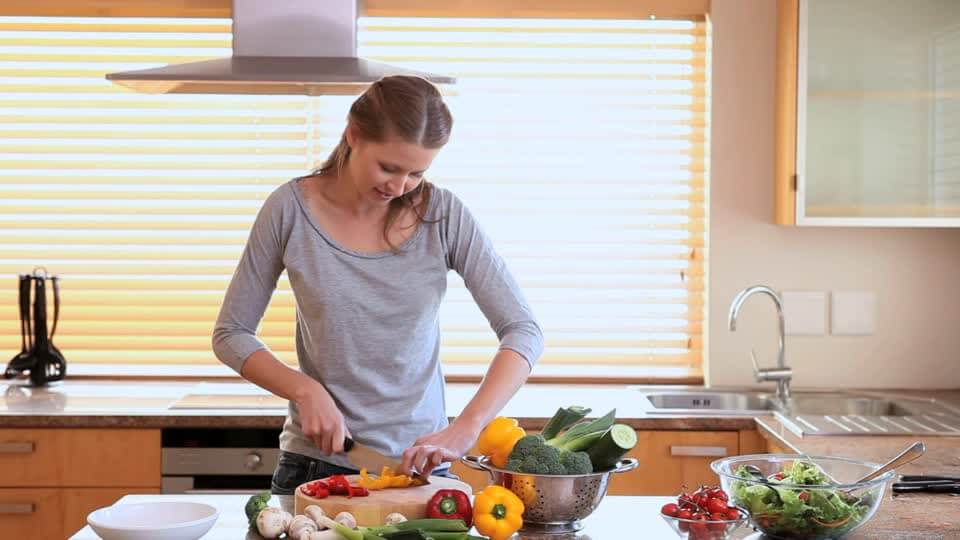 5 errores a la hora de cocinar que te pueden hacer enfermar