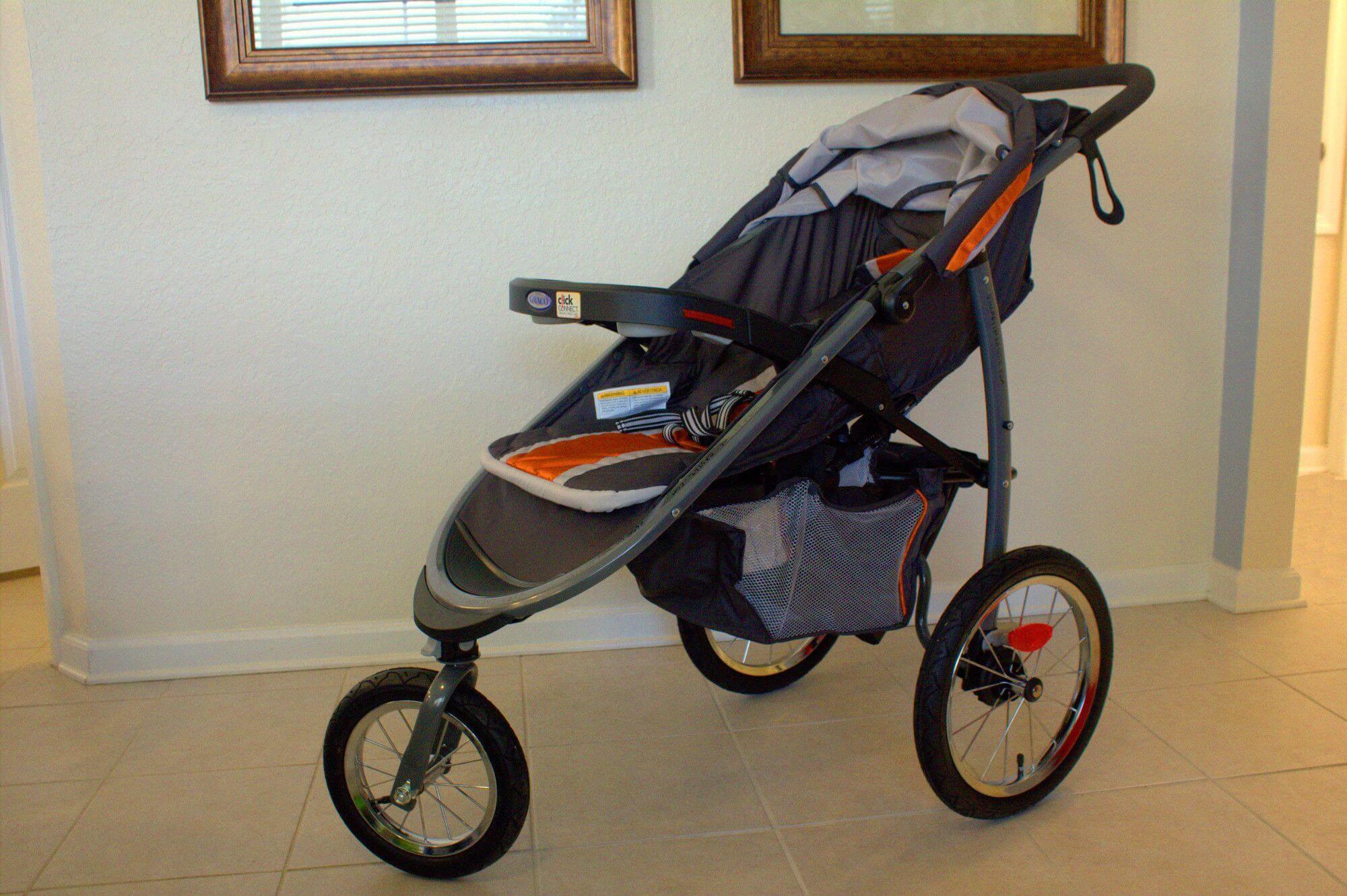 Guía para comprar un carrito para practicar running con tu hijo