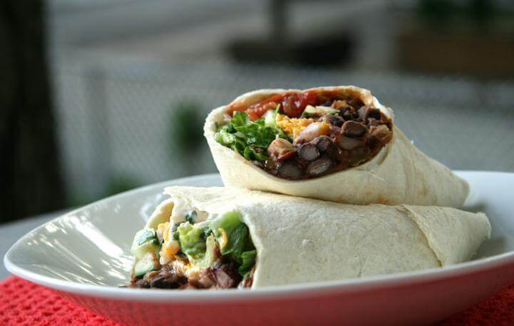 9 sándwiches y wraps bajos en calorías para almorzar