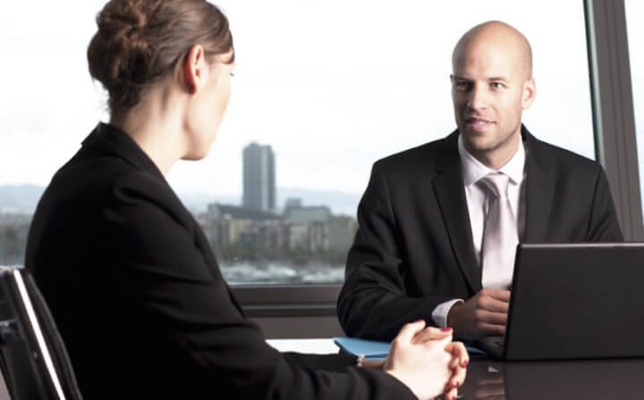 6 pasos esenciales para mantener la calma durante conversaciones difíciles