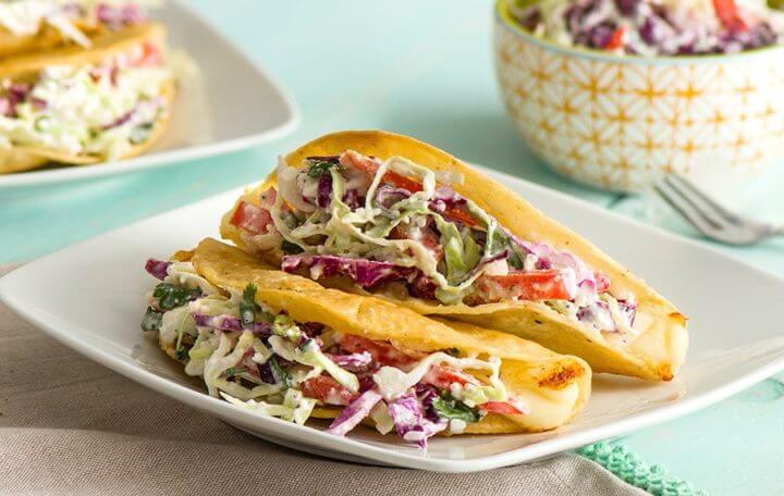 Receta saludable de tacos con pollo y repollo