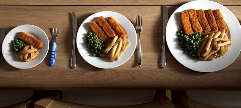 7 trucos para medir y controlar tus raciones de comida