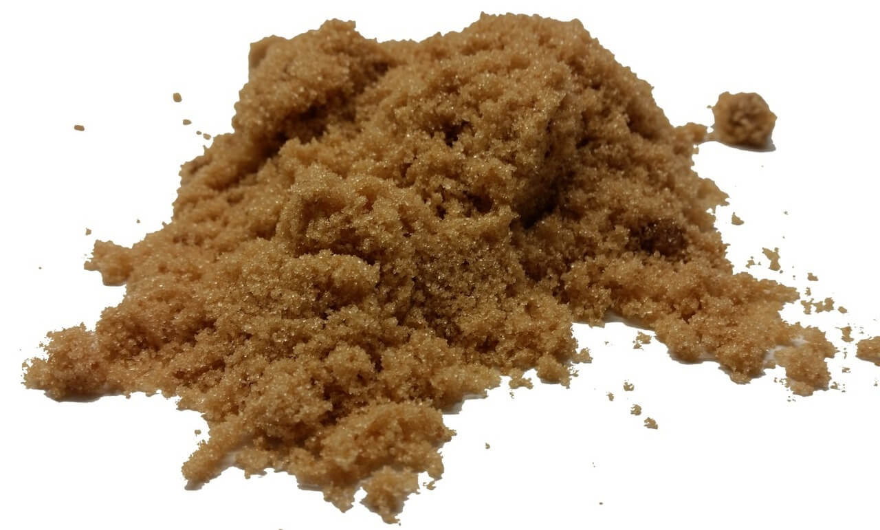 ¿Qué es el azúcar mascabado y qué usos tiene?