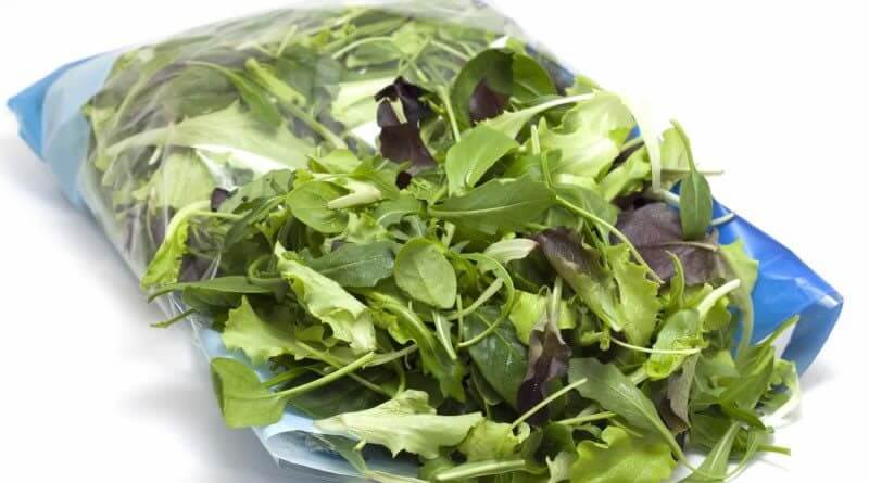 ¿Son saludables para comer las ensaladas que vienen en bolsa?