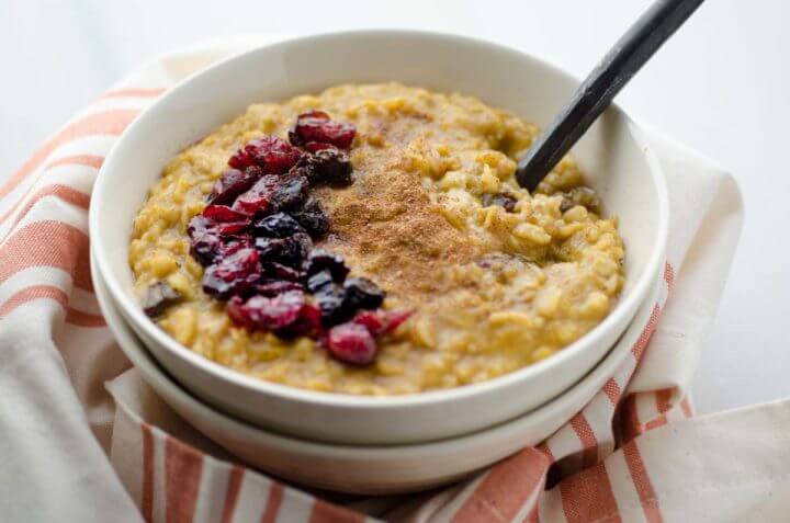 6 recetas con avena perfectas para comer por la noche