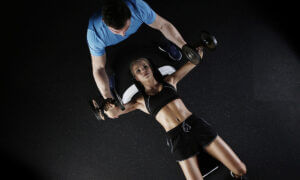 ¿Qué es la memoria muscular y cómo te ayuda a recuperar tu forma física?