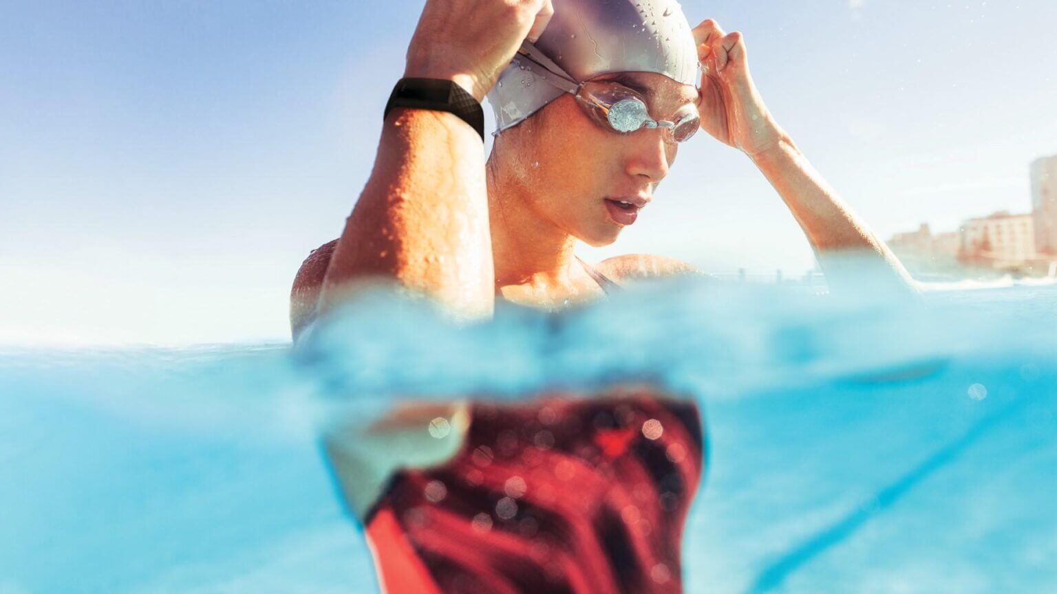 9 accesorios de natación para principiantes que te harán mejorar