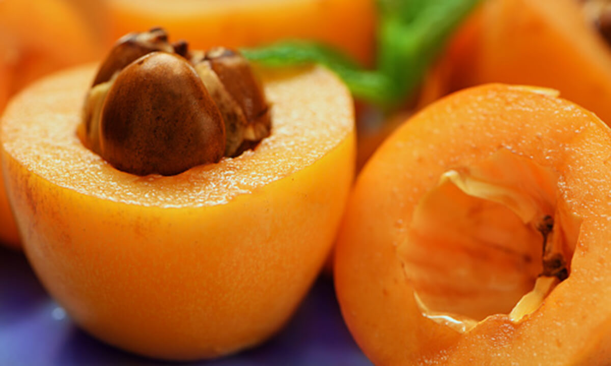 Todos los beneficios que aporta el níspero si lo incluyes en tu dieta