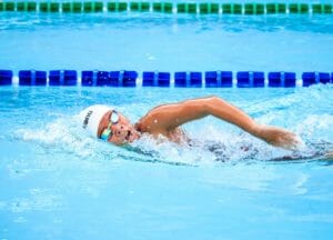 Entrenamiento de natación: beneficios y mejor rutina